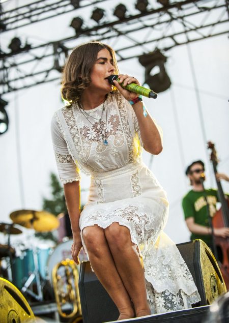 Where is Jade Castrinos today? Is she died? Husband, Wiki