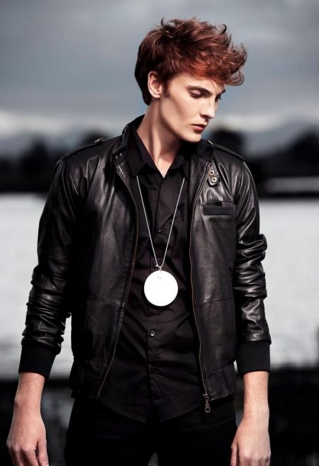 Everything About Eamon Farren aka Cahir on 'The Witcher'