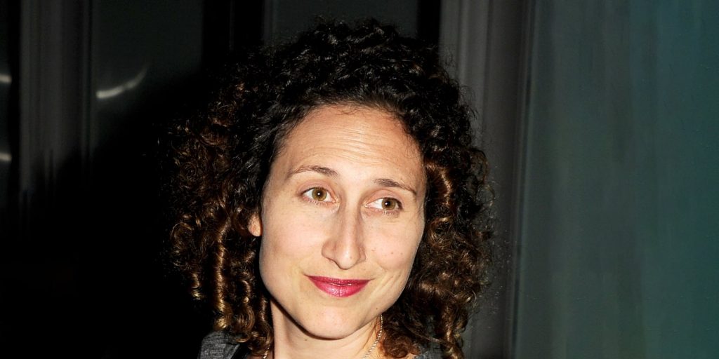 Grace Fan DeVito's Wiki, Height - Danny DeVito's daughter