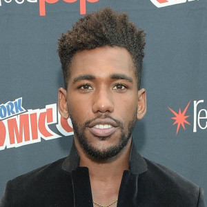 What is Brandon Mychal Smith doing now? Net Worth, Dating