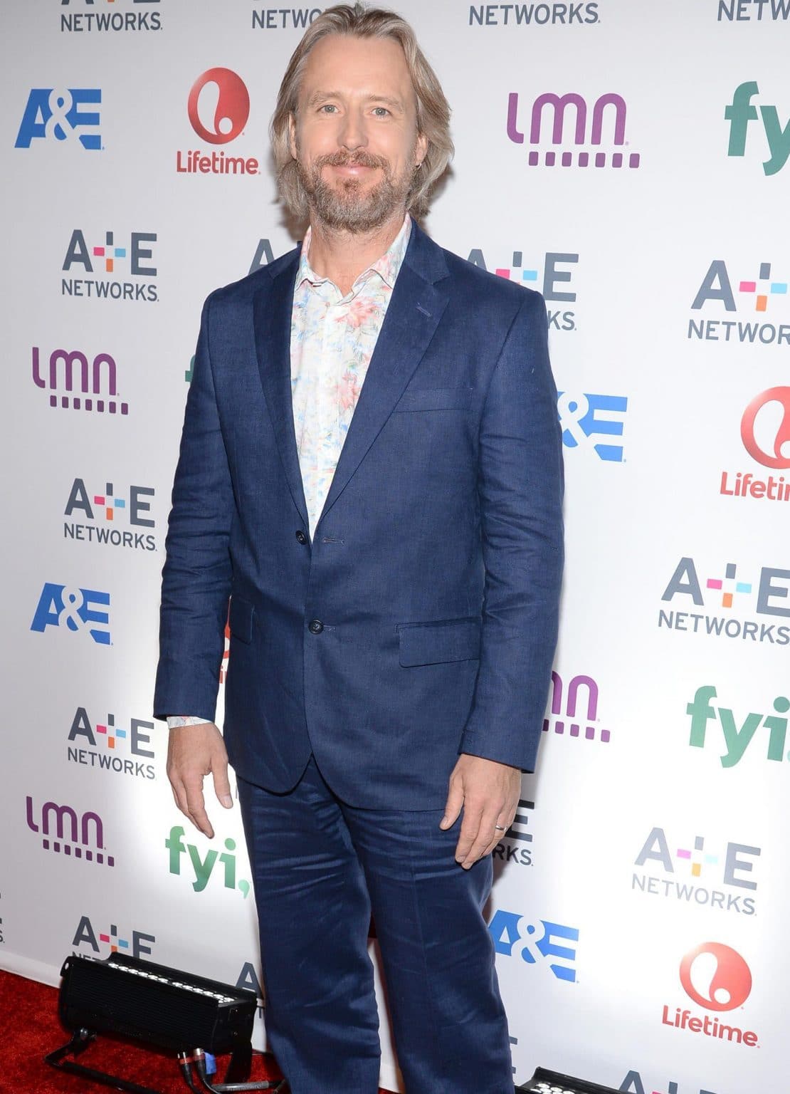 Linus Roache's Height, Net Worth, Spouse, Children, Biography