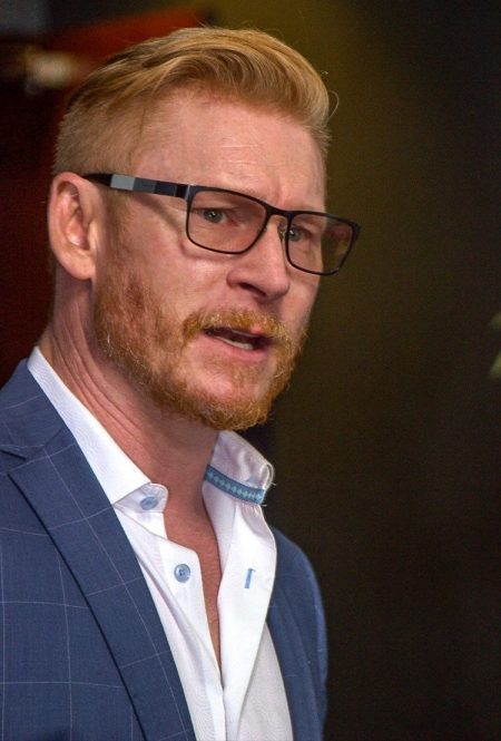 Zack Ward's Biography: Age, wife, net worth, family, height