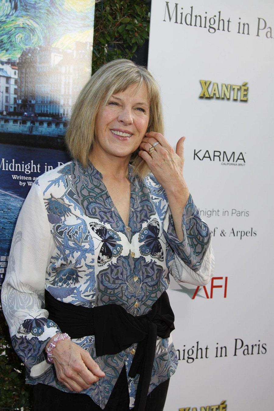Actress Mimi Kennedy's Biography: Net Worth, Age, Affairs