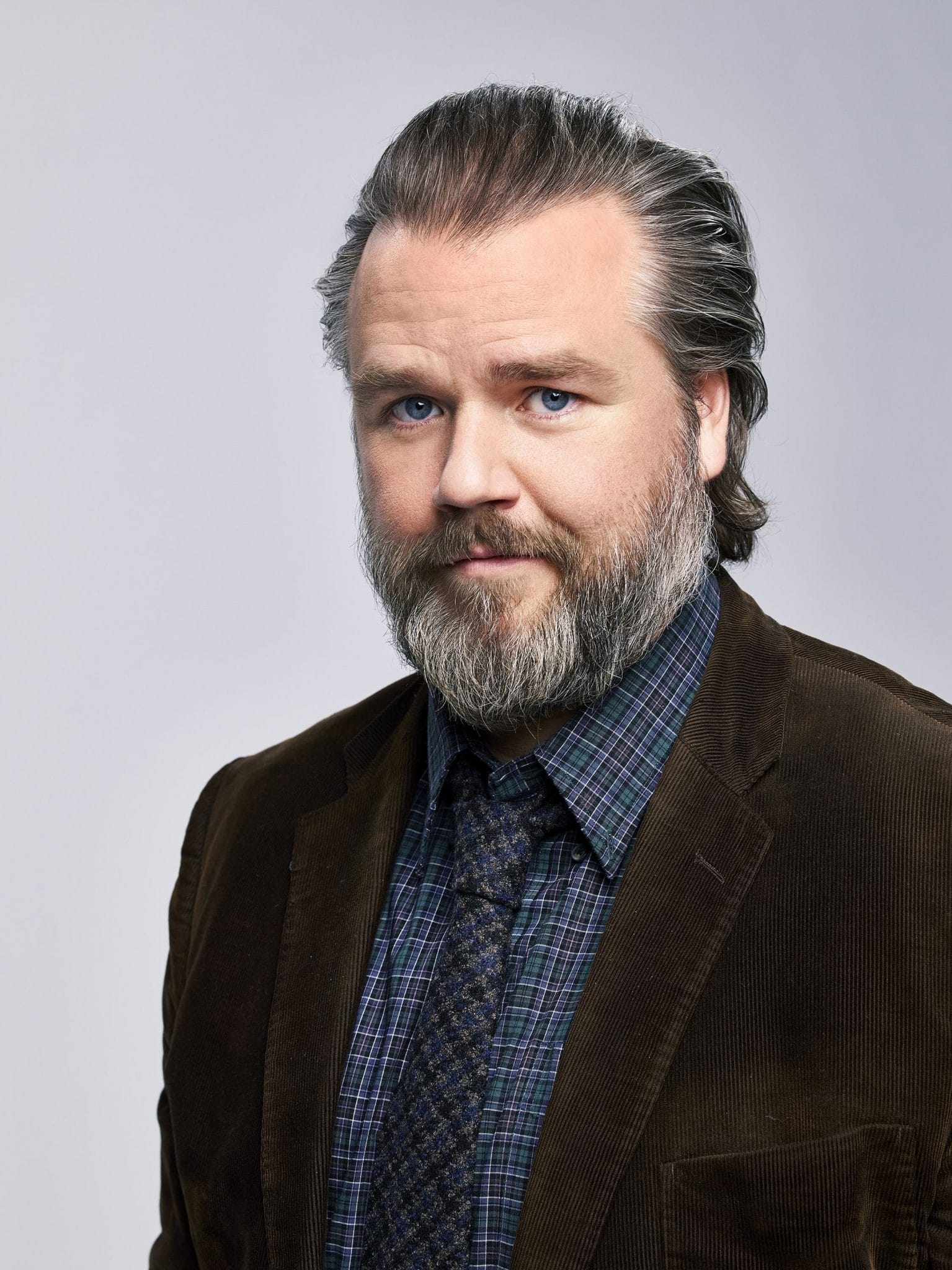 Tyler Labine's Wiki: Tattoo, Net Worth, Wife, Height, Family