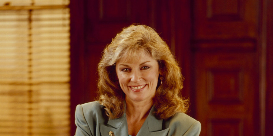 Actress Brynn Thayer's Biography: Measurements, Husband