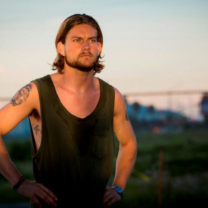Jake Weary's Biography: Wife Vera Bulder, Height, Net Worth