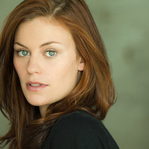 Cassidy Freeman's Net Worth, Measurements, Husband, Wiki