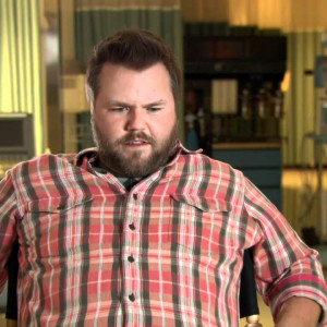 Tyler Labine's Wiki: Tattoo, Net Worth, Wife, Height, Family