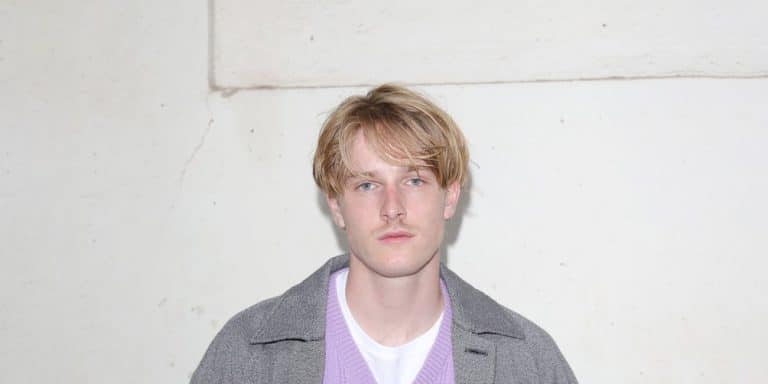 Meet German Actor Louis Hofmann: Age, Family, Net Worth