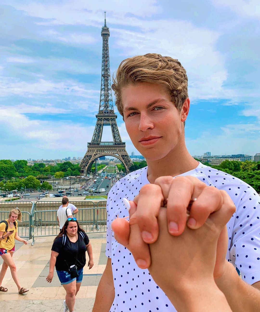 The Truth About Ben Azelart: Age, Girlfriend, Net Worth, Parents