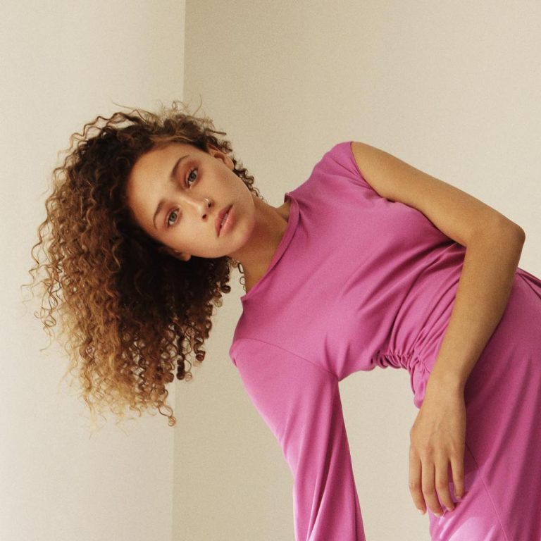 Ella-Rae Smith's Biography: Parents, Measurements, Boyfriend