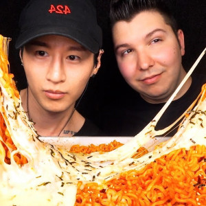 All Truth About YouTuber Zach Choi ASMR: Age, Height, and Salary