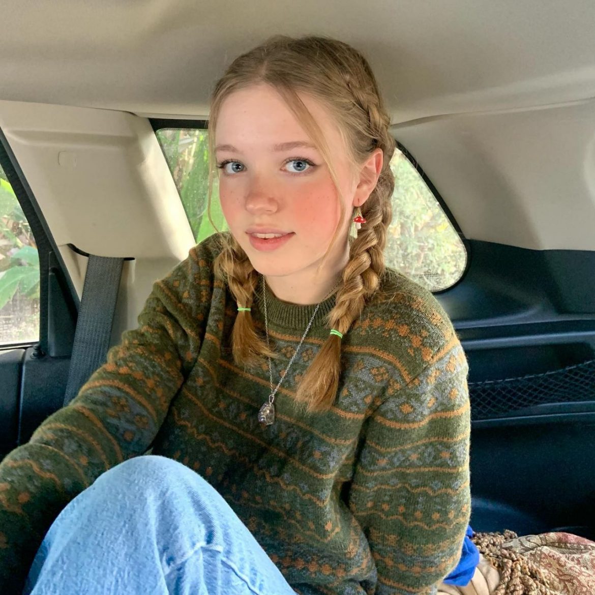 Shay Rudolph's Wiki: Age, Measurements, Boyfriend, Net Worth