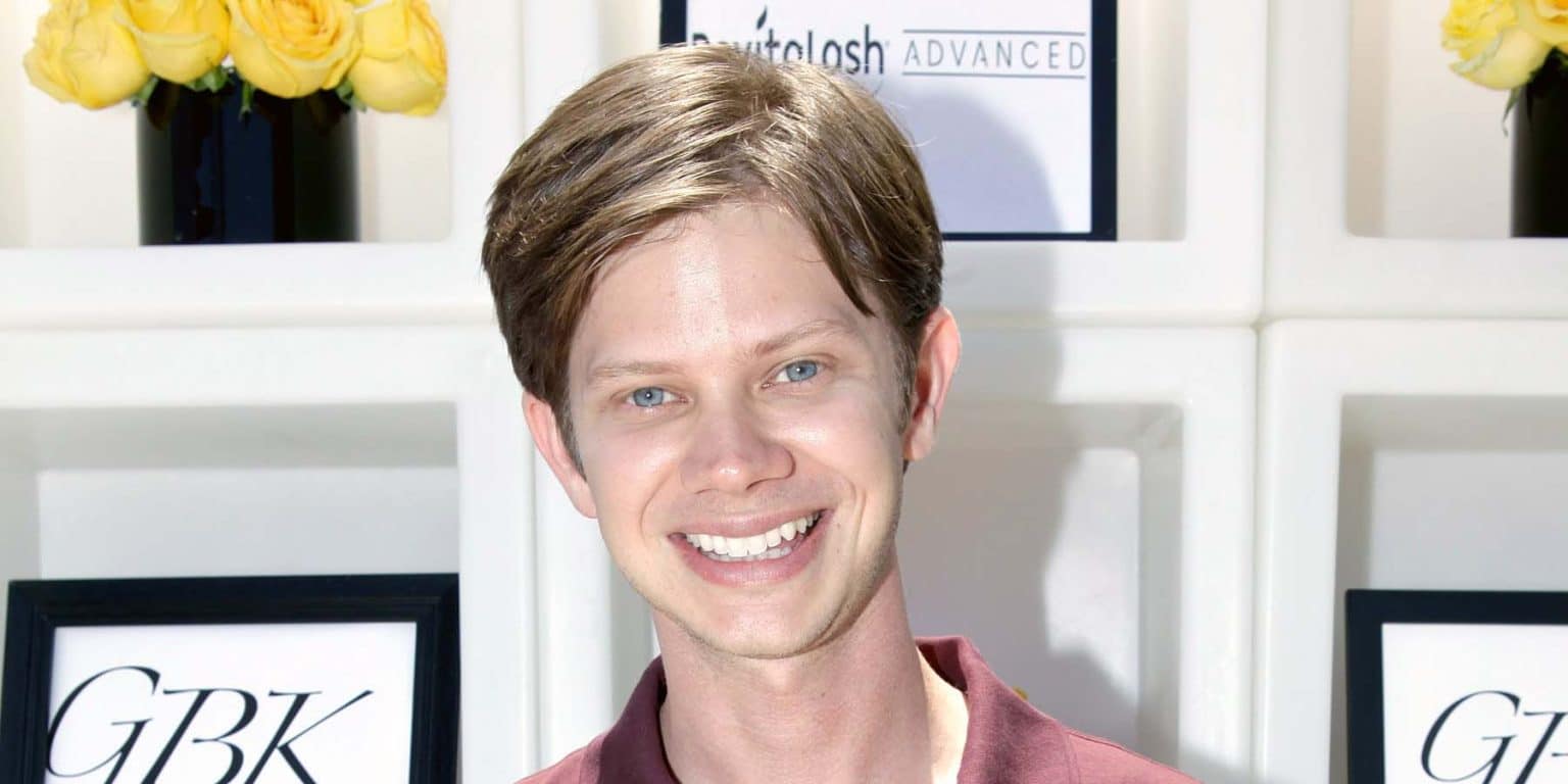 All About Lee Norris’ Biography: Age, Net Worth, Wife, Family