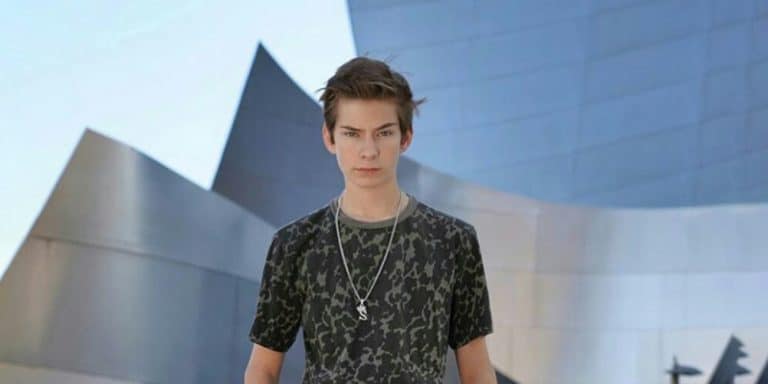 Youtube - The Biography