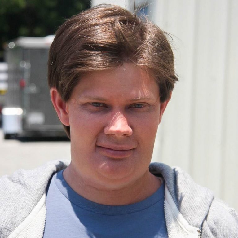 All About Lee Norris’ Biography: Age, Net Worth, Wife, Family