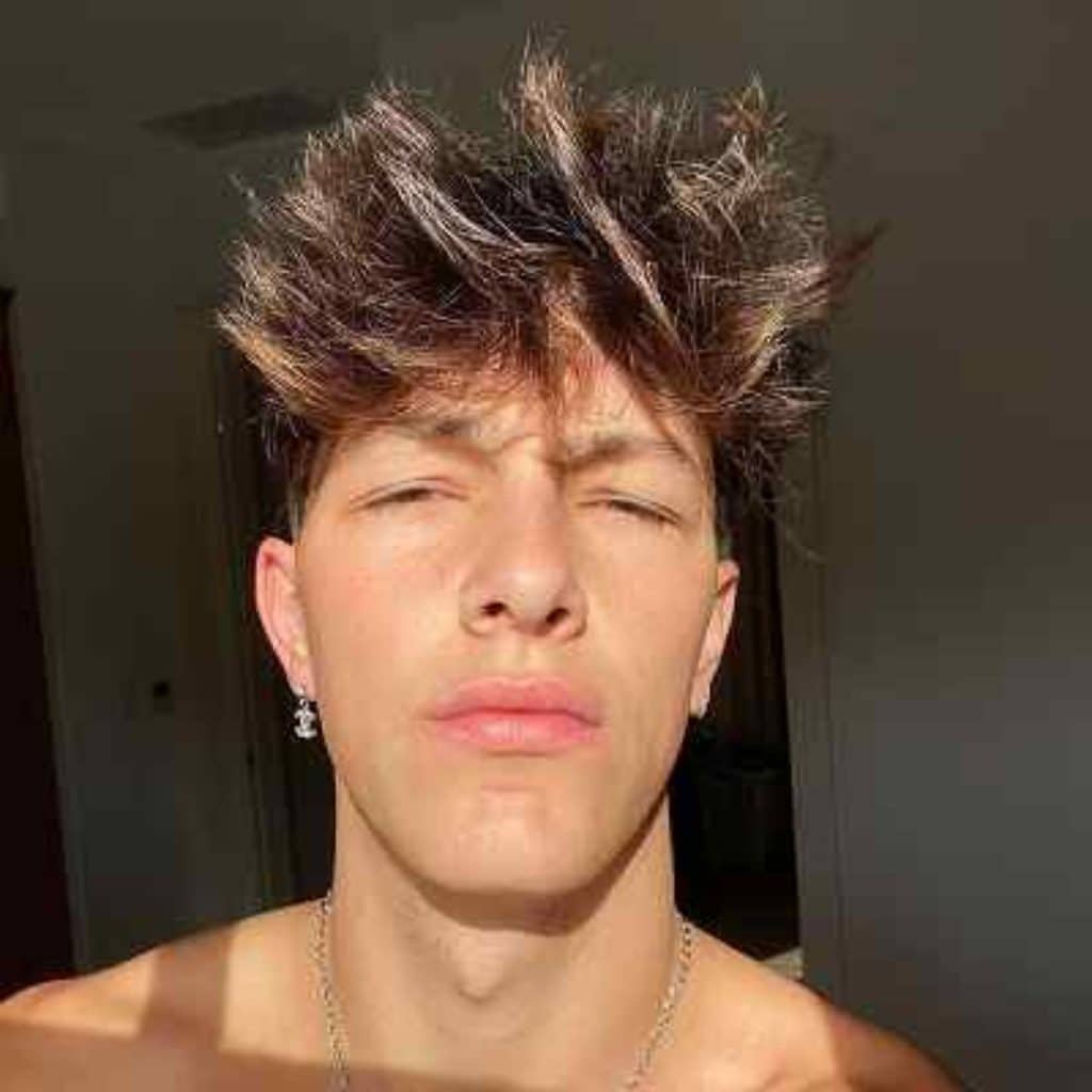 Who is Tayler Holder? Age, Height, Net Worth, Girlfriend, Biography