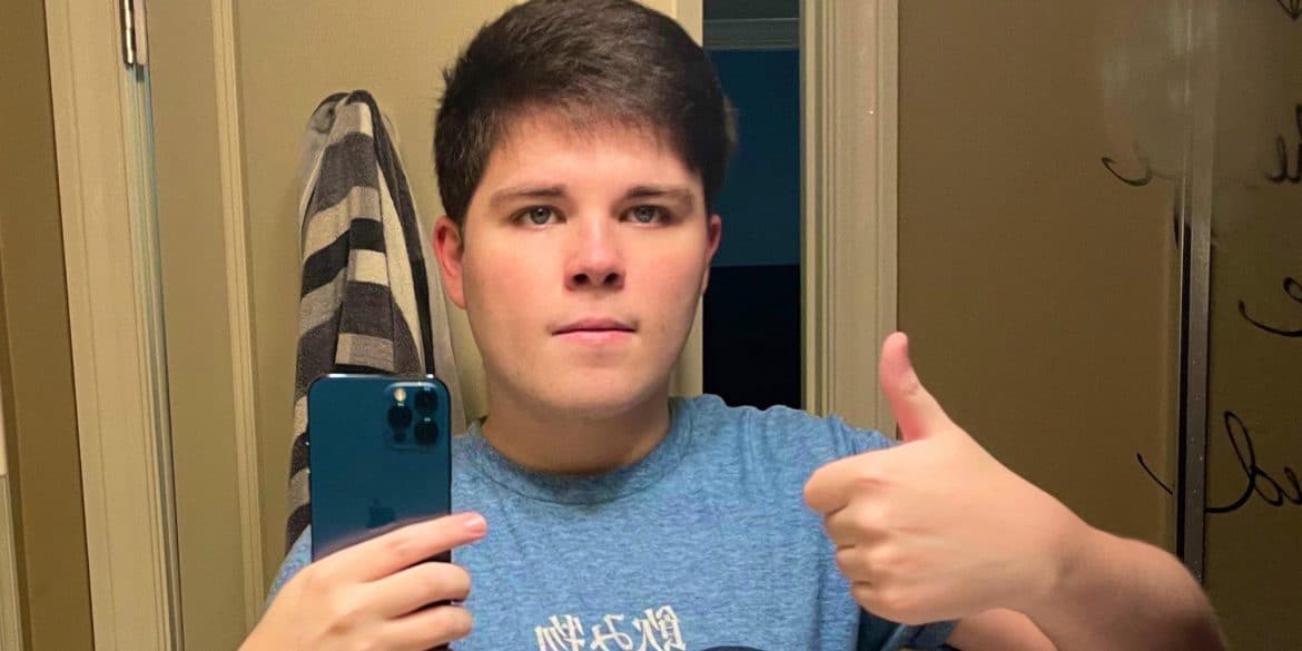 ConnorEatsPants Biography: Real Name, Face, Age, Net Worth