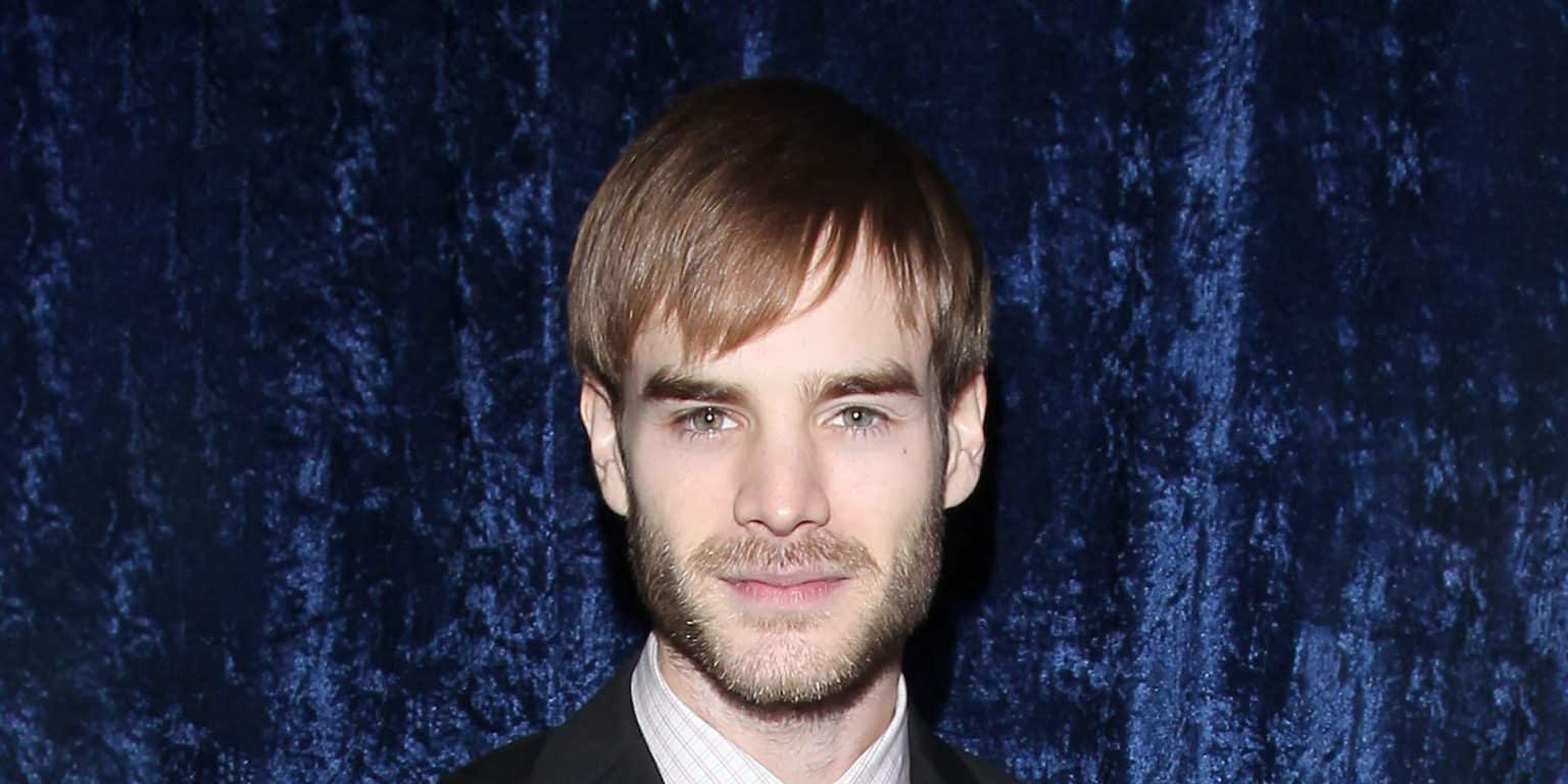 Where is David Gallagher now? Wife, Net Worth, Family, Biography