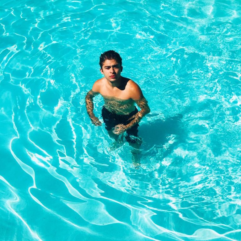 Ryan Ochoa's Biography: Age, Brothers, Height, Ethnicity, Parents