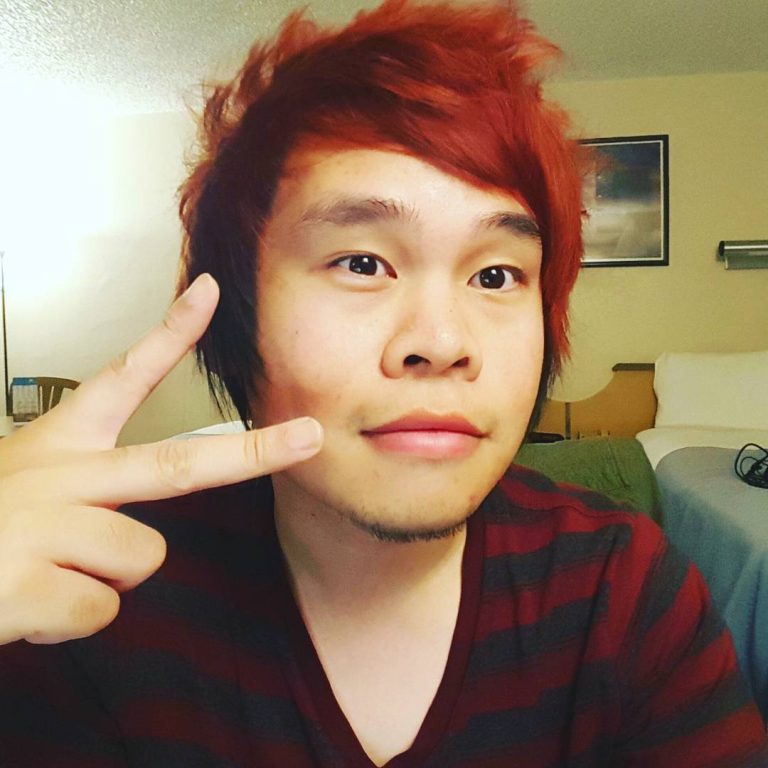 All About YouTuber Domics: Biography, Real Name, Face, Age