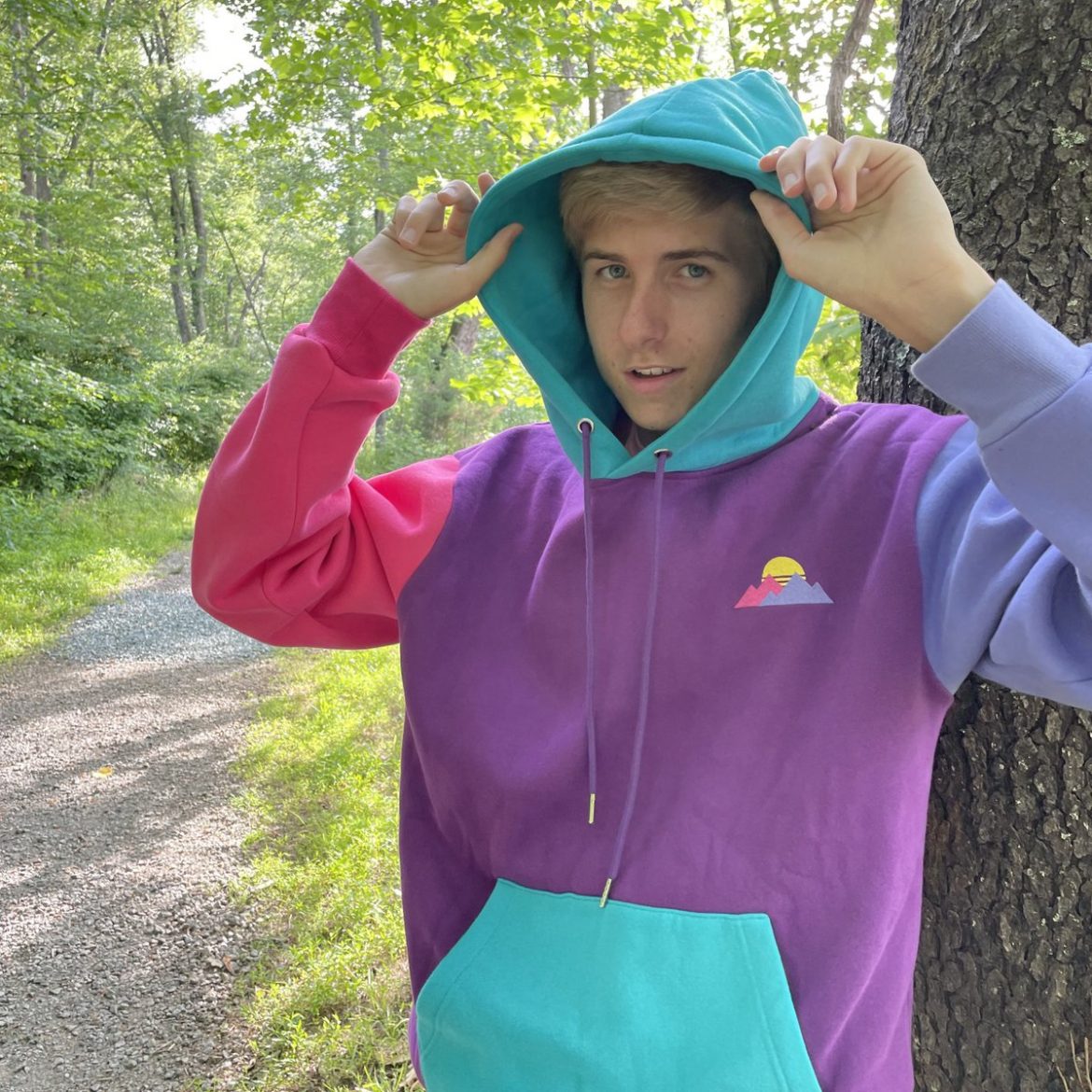 Purpled's Biography: Real Name, Age, Height, Girlfriend, Salary