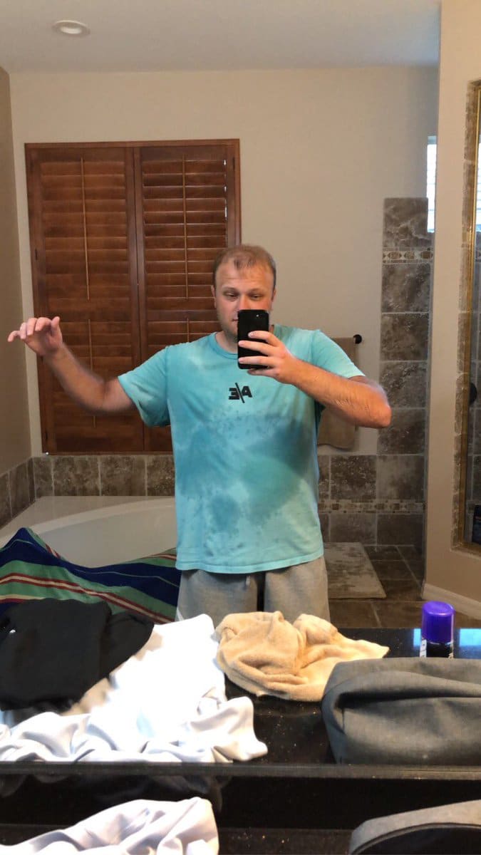 Poofesure's Biography: Real Name, Face, Net Worth, Girlfriend