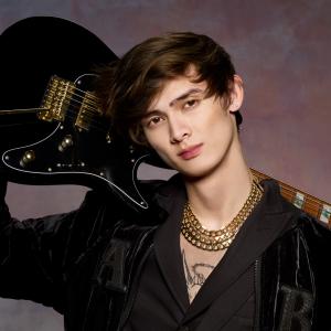 Who is Tim Henson? Neck Tattoo, Age, Net Worth, Dating. Gay?