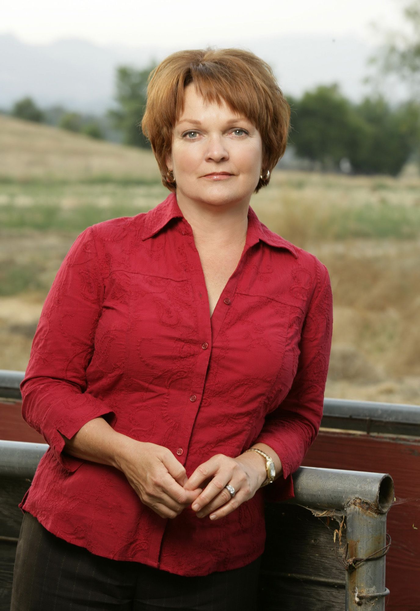 What is Pamela Reed doing now? Net Worth, Husband, Wiki