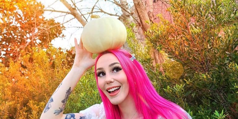 MeganPlays (Roblox) Biography: Age, Height, Boyfriend, Net Worth