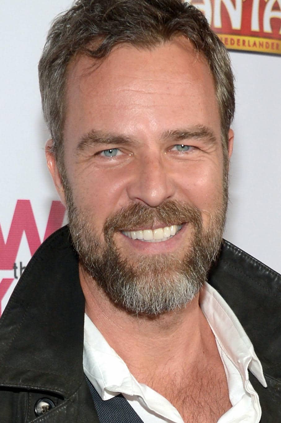 JR Bourne: Age, Height, Wife, Net Worth, Children, Biography