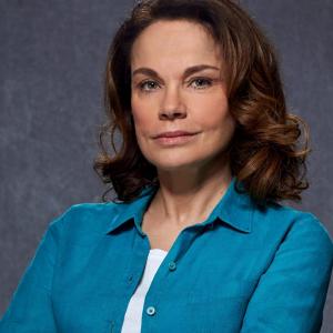 Details About Sigrid Thornton: Husband, Net Worth, Children, Wiki