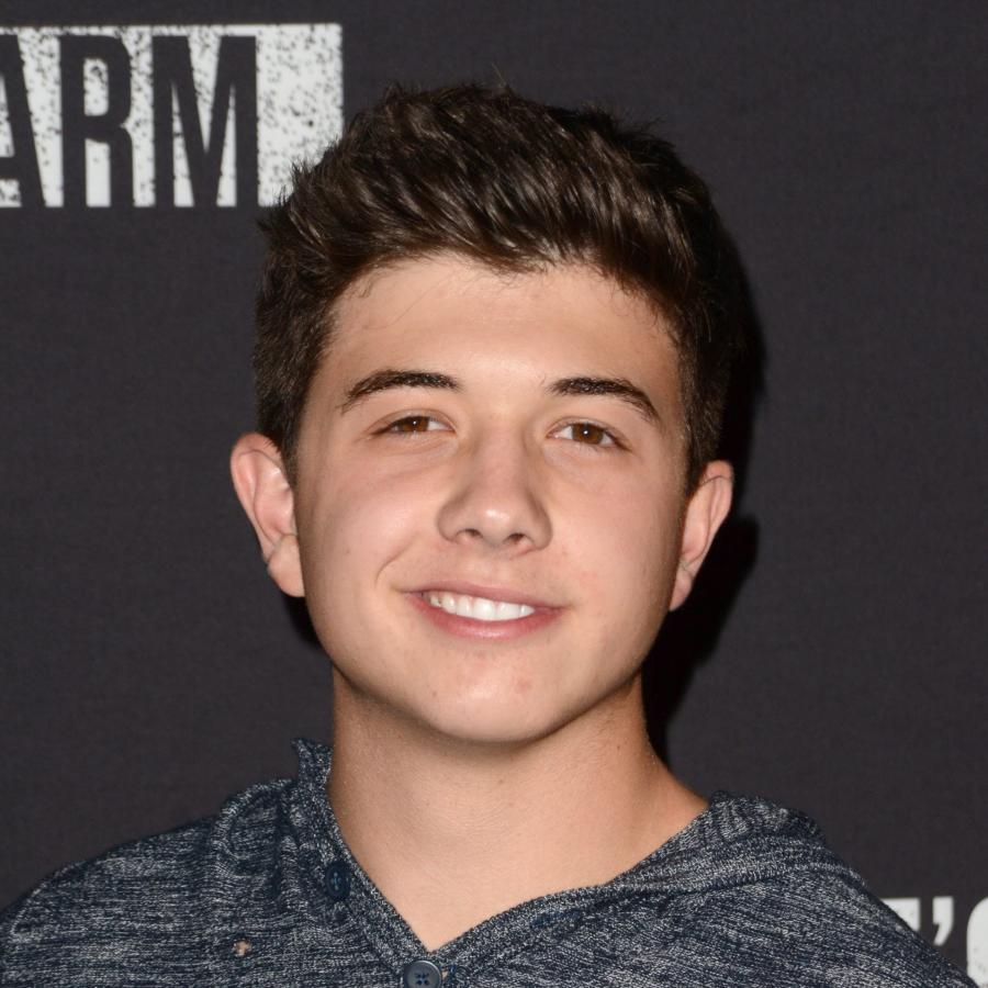 Bradley Steven Perry’s Age, Net Worth, Girlfriend, Parents, Wiki