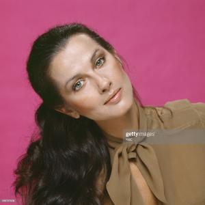 Where is Veronica Hamel now? What is she doing today? Wiki