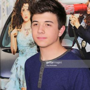 Bradley Steven Perry’s Age, Net Worth, Girlfriend, Parents, Wiki