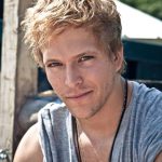 Who is actor Jon Cor Married to? Wife, Height, Net Worth, Wiki