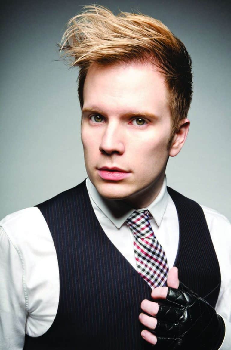 ¿Quién es Patrick Stump? Esposa, patrimonio neto, altura, arresto, hijos.