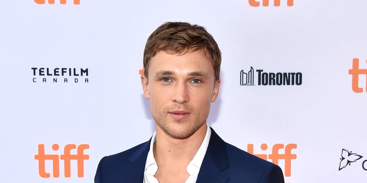 Actor William Moseley's Bio: Wife, Net Worth, Height, Age, Body