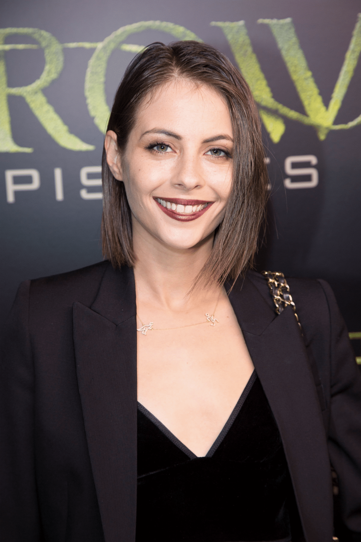 Willa Holland's Biography: Net Worth, Relationships, Affairs, Body