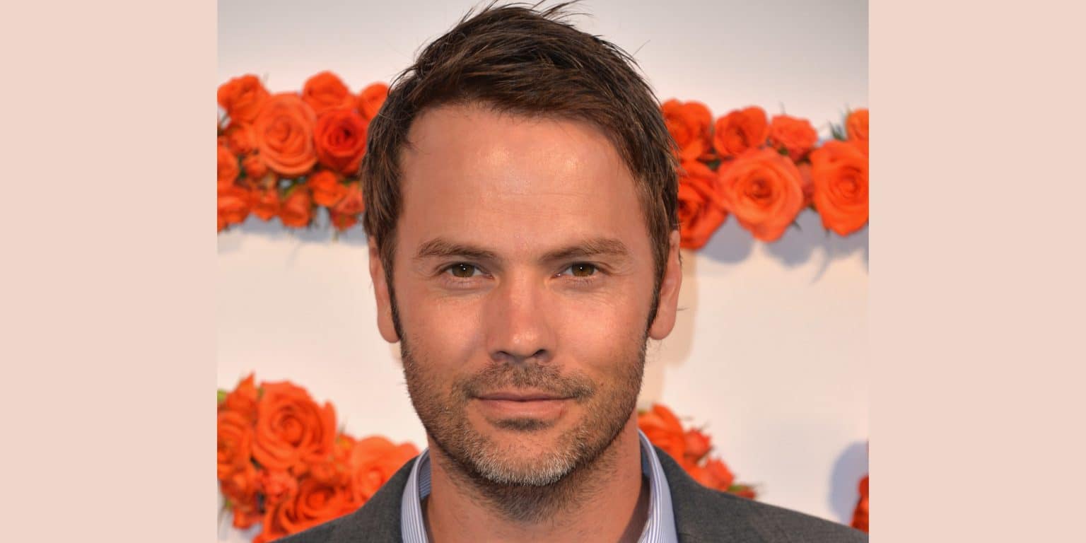 Barry Watson's Wiki: Wife, Children, Net Worth, Height, Cancer