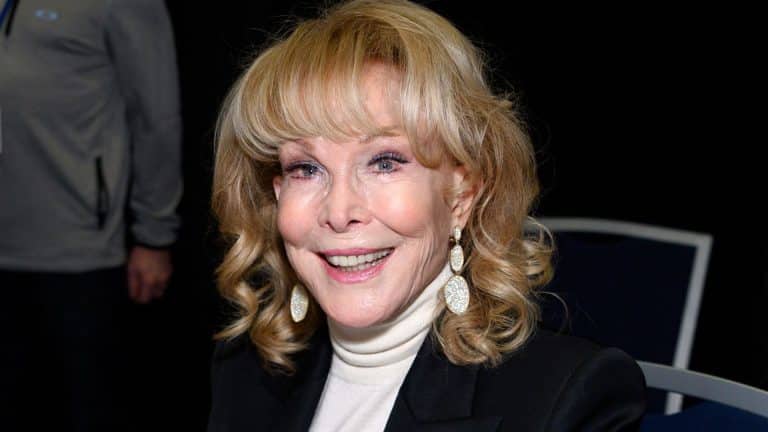 What is Barbara Eden doing now? Husband, Net Worth, Age, Wiki