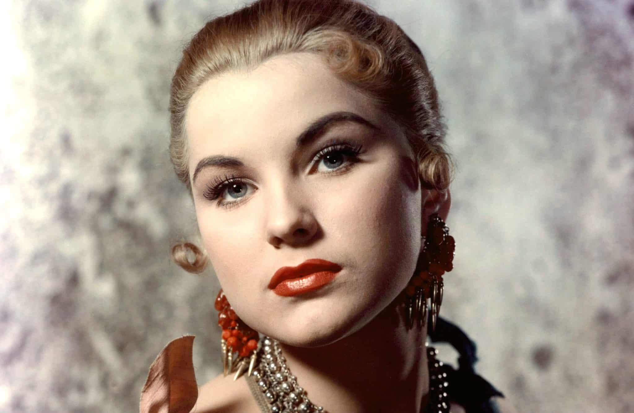 What is Debra Paget doing now? Age, Spouse, Net Worth, Family