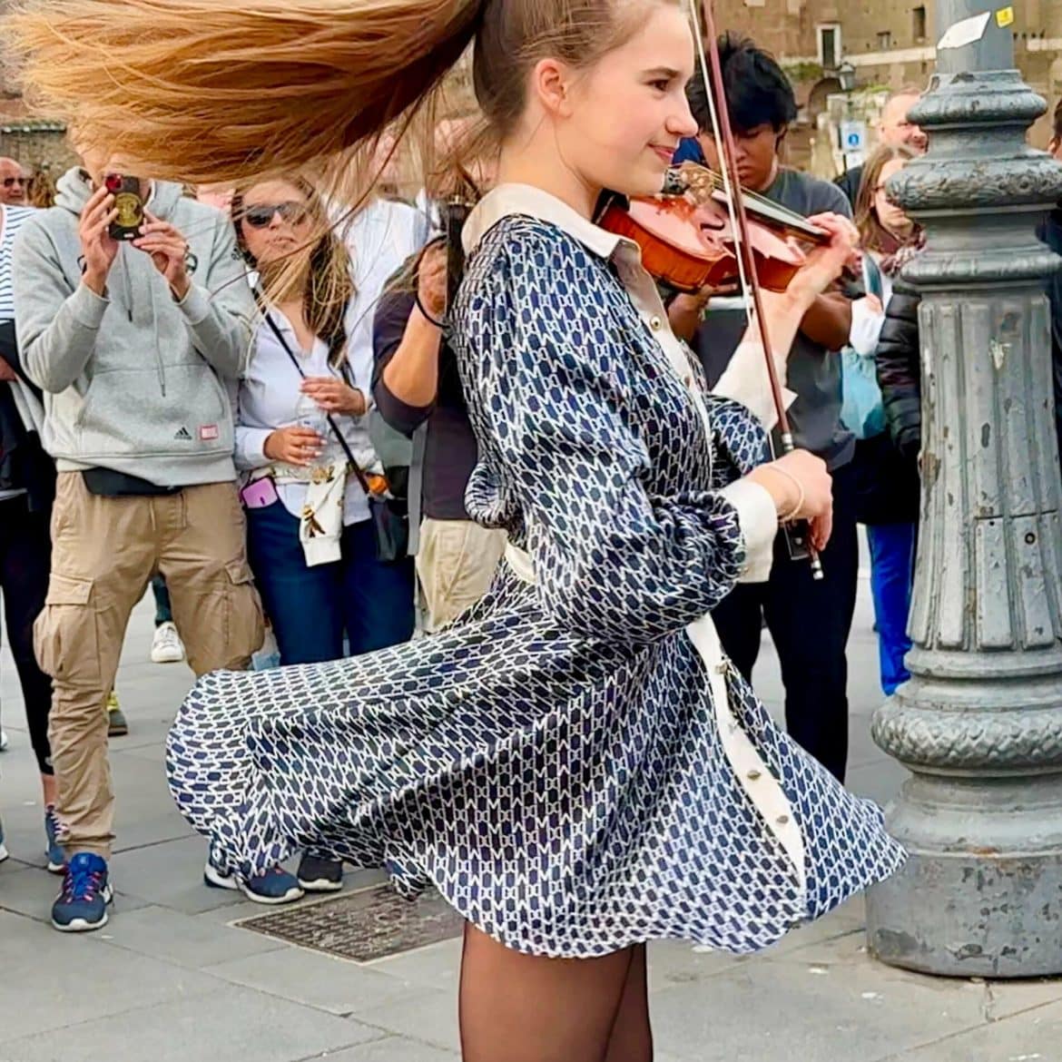 How rich is Karolina Protsenko in 2024? Performance Earnings, YouTube ...